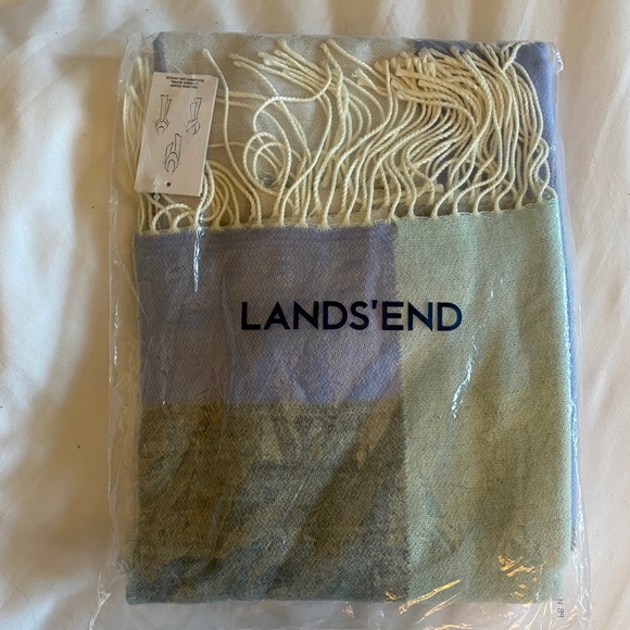 Lands' End | Accessories | Lands End Scarf Seafoam Pearl Colorblock ...